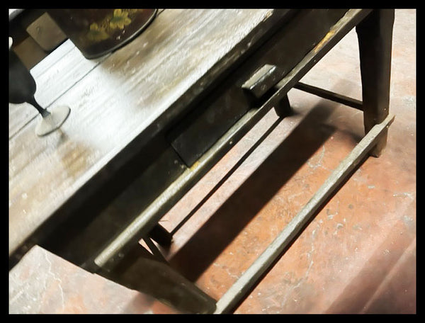 I.4441 MESA CHANCHERA CON CAJÓN – la anticuaria